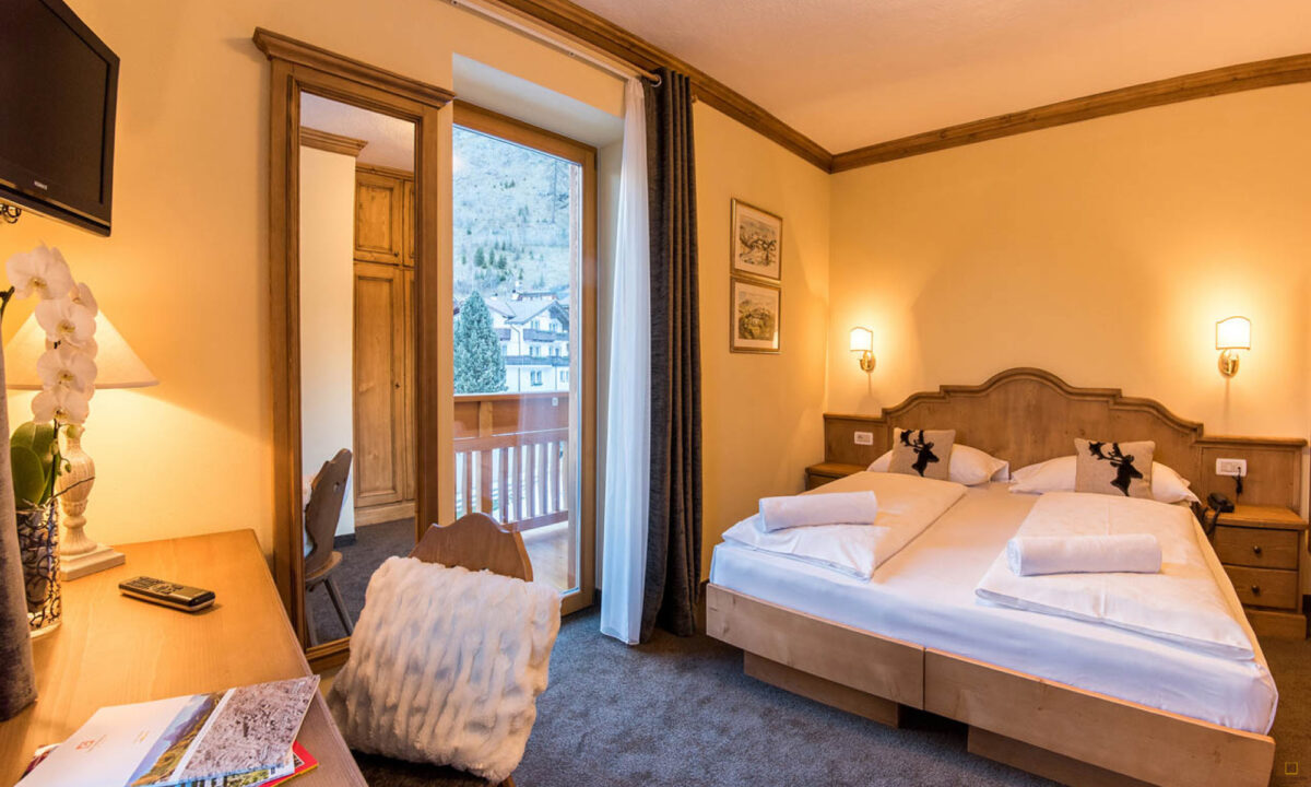 Comfortable Rooms in Selva di Val Gardena | Dolomites View Hotel Europa ...